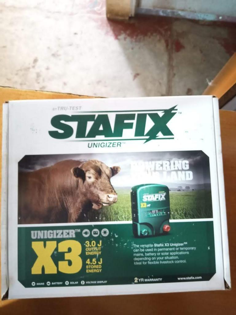 Stafix X3 Electric Fence Energizer - Patsec